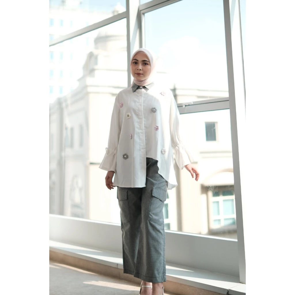 Aiza Top White - Mesz – Happy Go Lucky Modest
